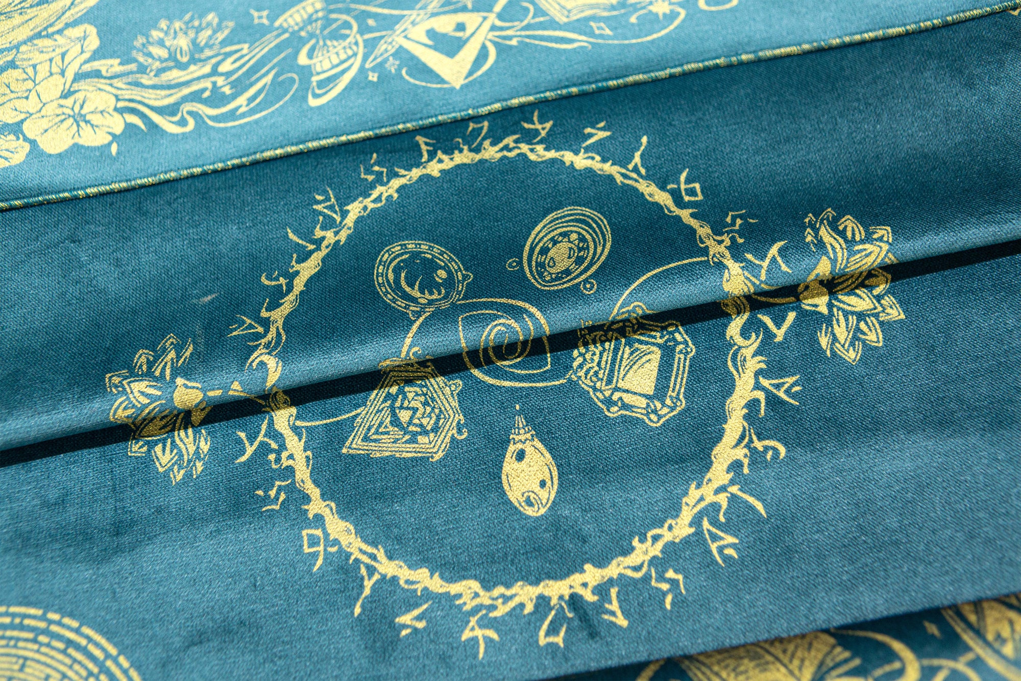 The Nine | Weddington Peacock x the Gold-Forged Sentinel – Pvramid