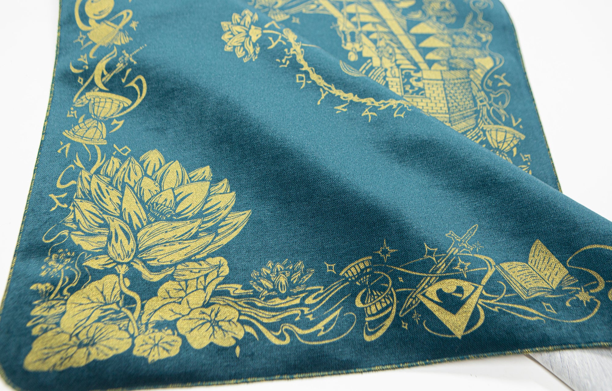 The Nine | Weddington Peacock x the Gold-Forged Sentinel – Pvramid